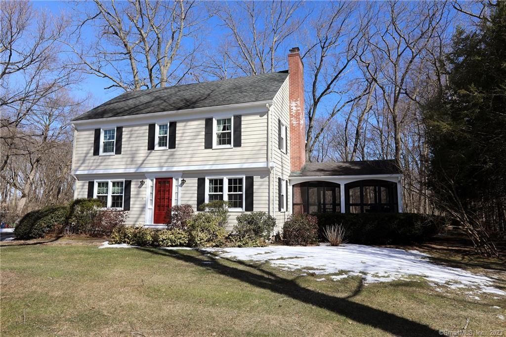 1094 East Street North, Suffield, CT 06078 - See Est. Value, Schools & More