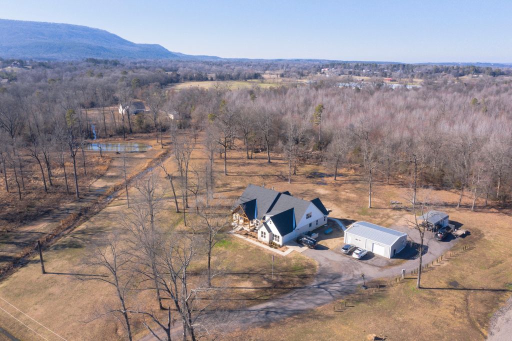 10350 Cherokee Loop, Dardanelle, AR 72834 - See Est. Value, Schools & More