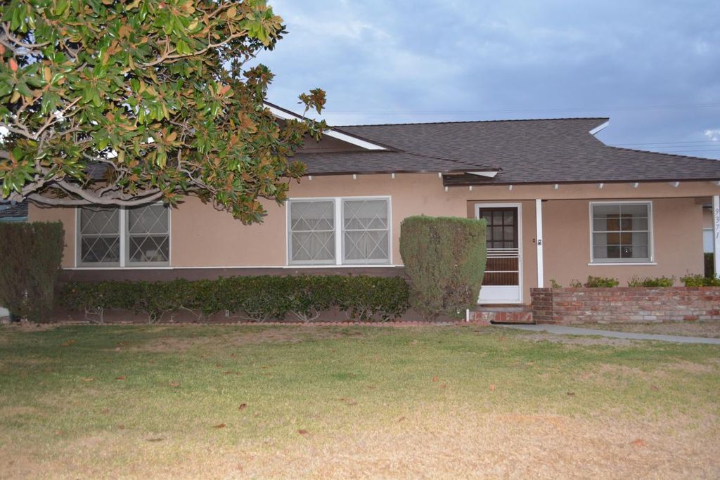 9371 Dewey Dr, Garden Grove, CA 92841 - See Est. Value, Schools & More