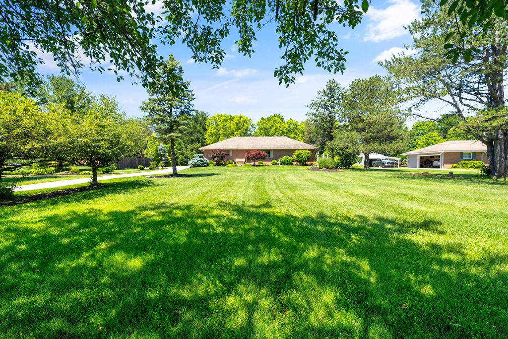 3265 E Powell Rd, Lewis Center, OH 43035 - See Est. Value, Schools & More