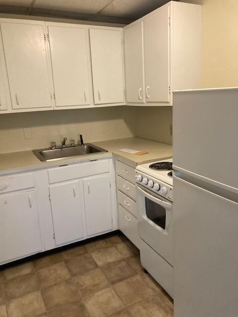 20 Post Office Ave #22, Andover, MA 01810 - See Est. Value, Schools & More