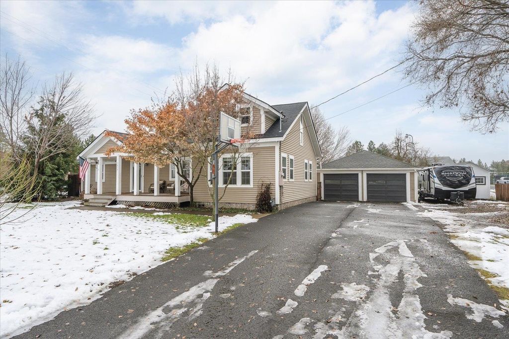 9814 E Maringo Dr, Spokane, WA 99206 - See Est. Value, Schools & More