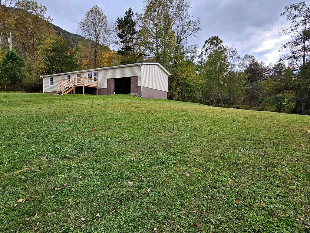 3924 Tate Springs Rd, Appalachia, VA 24219 - See Est. Value, Schools & More