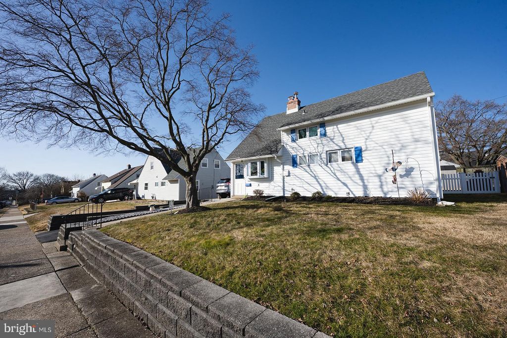 9310 Andover Rd, Philadelphia, PA 19114 - See Est. Value, Schools & More