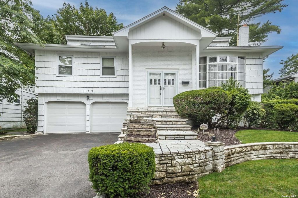 1129 Fordham Lane, Woodmere, NY 11598 | Trulia