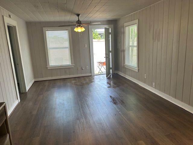 4423 Calvacade St, Houston, TX 77009 - See Est. Value, Schools & More