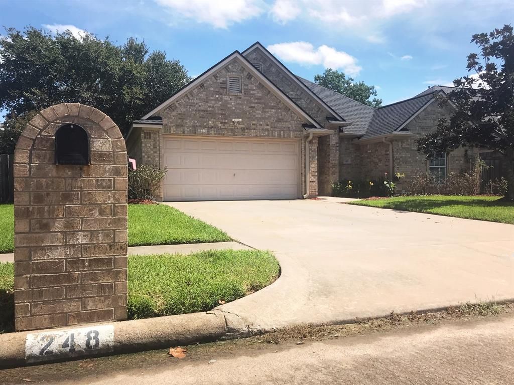 248 Trail Ride Rd, Angleton, TX 77515 - See Est. Value, Schools & More