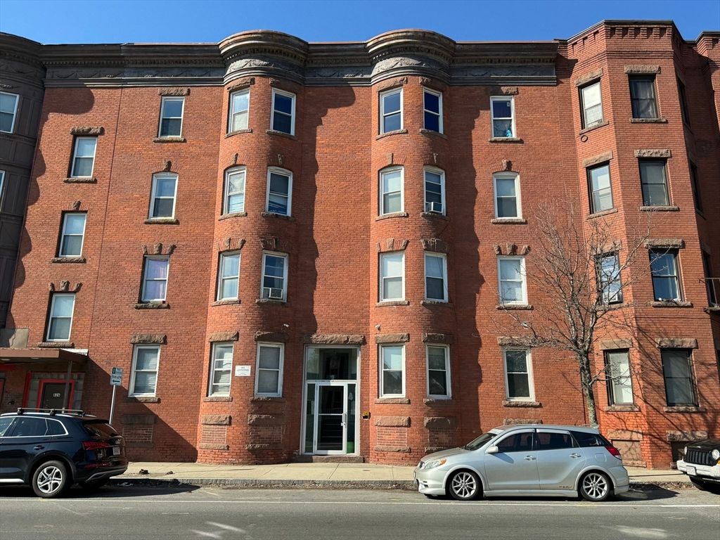 828 Chicopee St, Chicopee, MA 01013 - See Est. Value, Schools & More