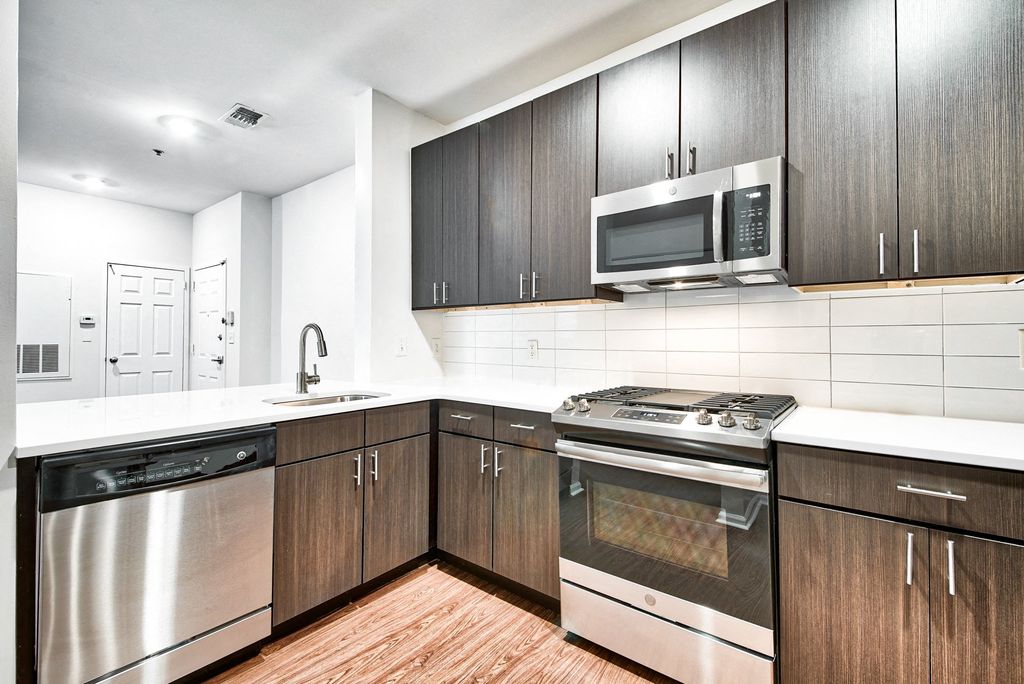 115 Morris St #1914148, Jersey City, NJ 07302 - See Est. Value, Schools & More