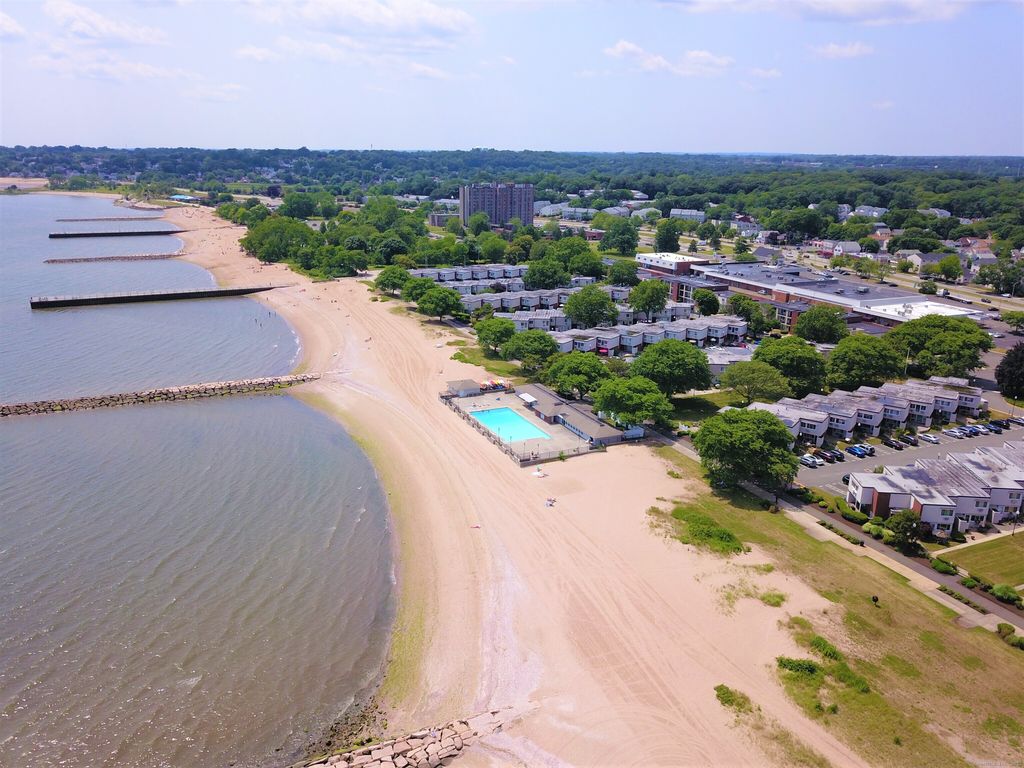 122 West Walk #122, West Haven, CT 06516 - See Est. Value, Schools & More