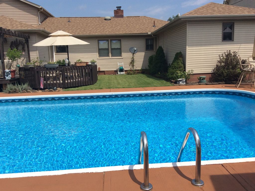 22 Lovejoy Ln, Huntington, WV 25705 - See Est. Value, Schools & More