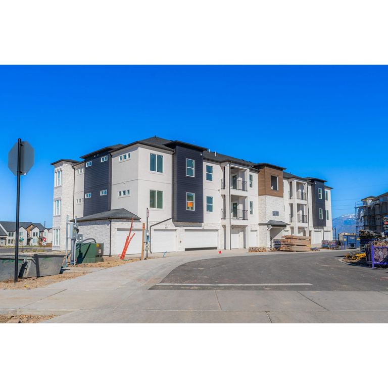 Lot E203 6454 W Pinnacle Peak Ln, Herriman, UT 84096 | Trulia