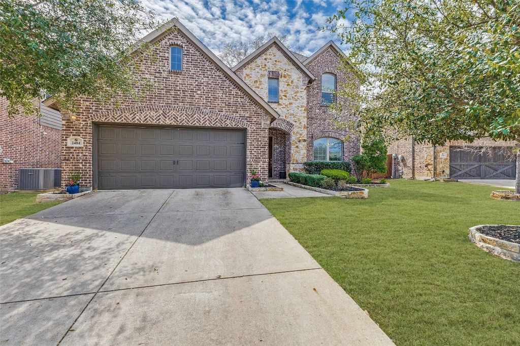2404 Barclay Ct, Plano, TX 75074 - See Est. Value, Schools & More
