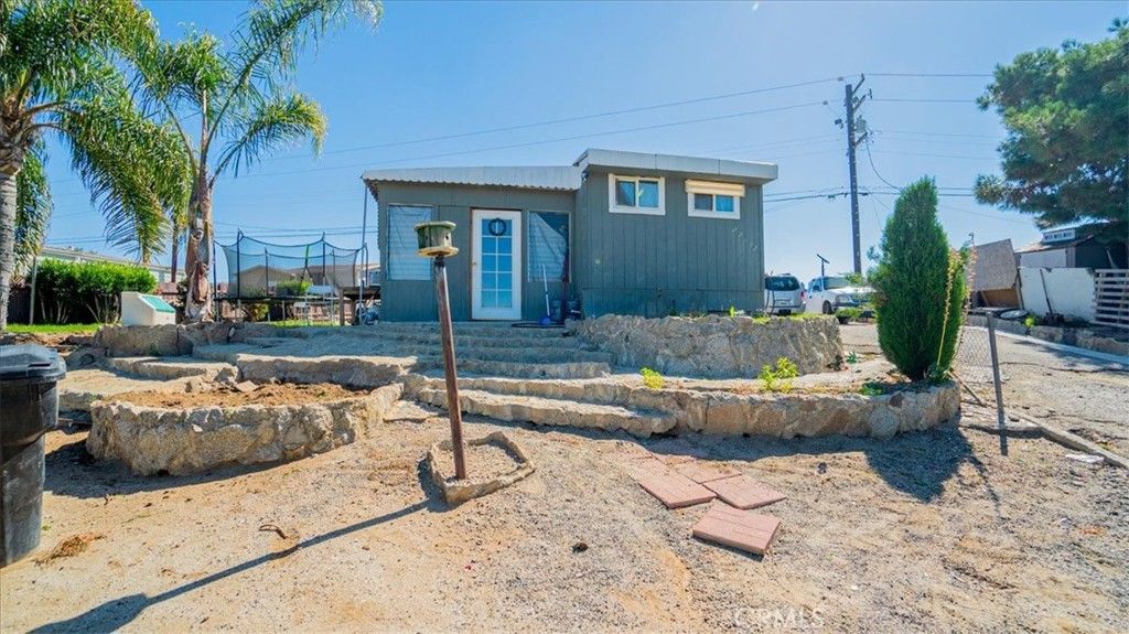 22692 Carter Dr, Perris, CA 92570 - See Est. Value, Schools & More