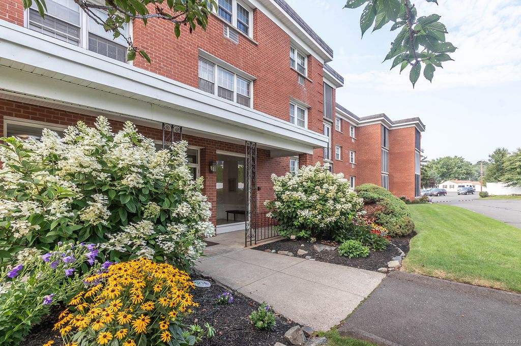 181 Melba Street APT 122, Milford, CT 06460 - See Est. Value, Schools ...