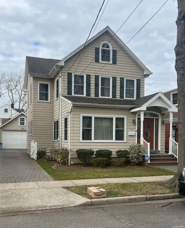 18 Hawthorne Avenue, Floral Park, NY 11001 | MLS# 3535230 | Trulia