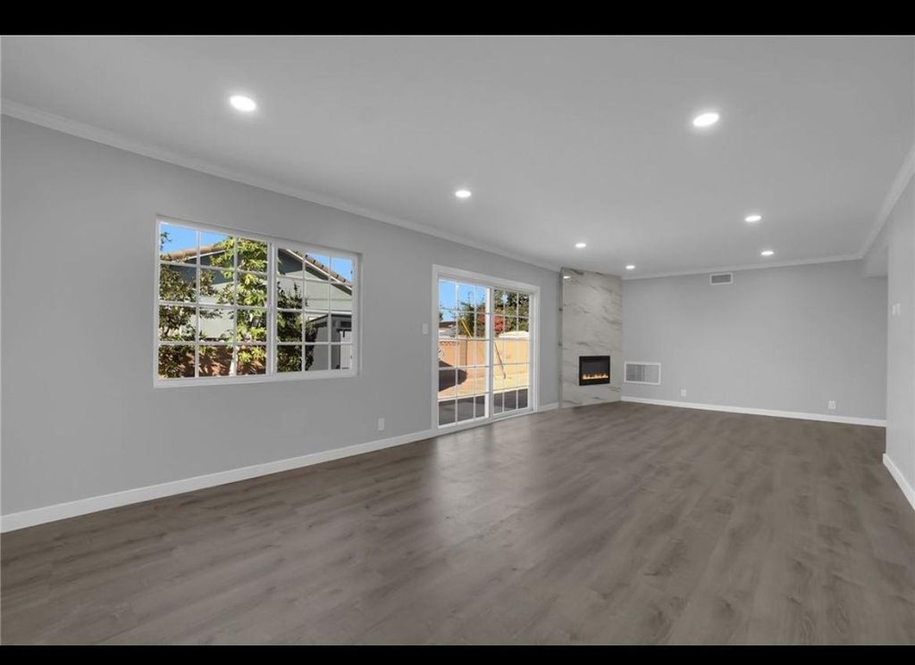 440 S Primrose St #3, Anaheim, CA 92804 - See Est. Value, Schools & More