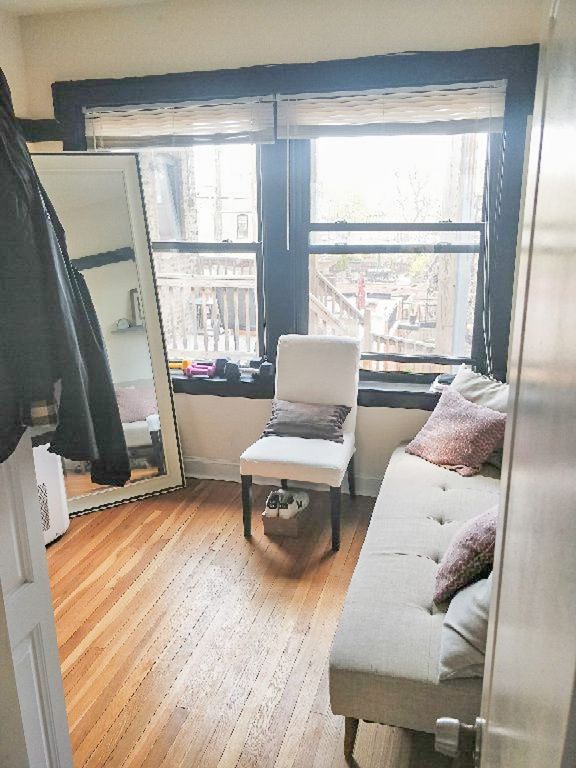 1447 W Cornelia Ave #2097271, Chicago, IL 60657 - See Est. Value ...