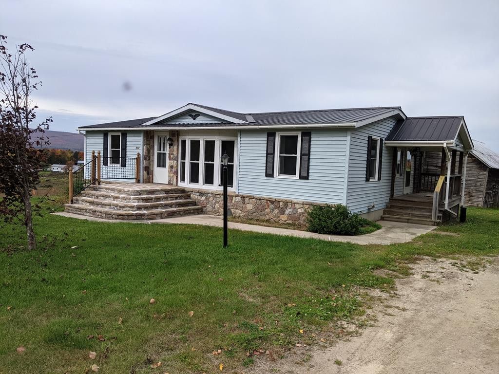 842 Hardscrabble Rd, Cadyville, NY 12918 | Trulia