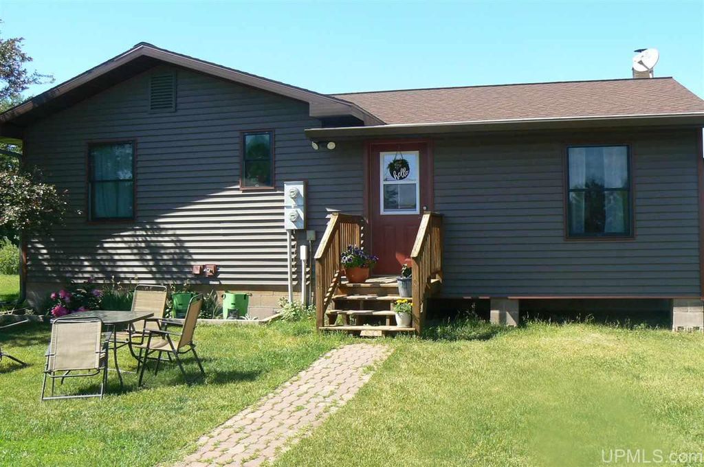 N5914 N Eben Rd, Eben Junction, MI 49825 - See Est. Value, Schools & More