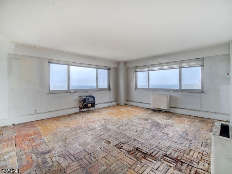 377 S Harrison St #18AA, East Orange, NJ 07018 | MLS# 3968894 | Trulia