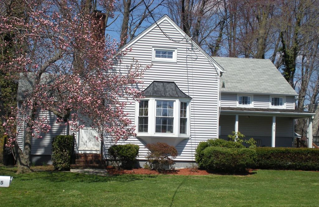 315 Alps Rd, Wayne, NJ 07470 - See Est. Value, Schools & More