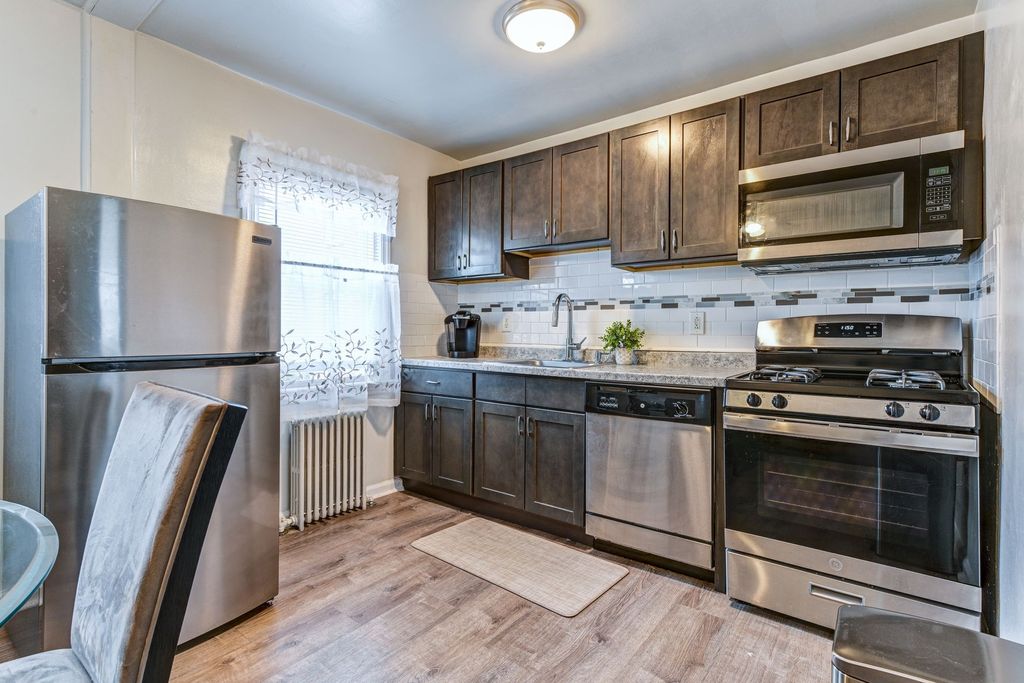 373-437 W Hazelwood Ave #373-1, Rahway, NJ 07065 | Trulia