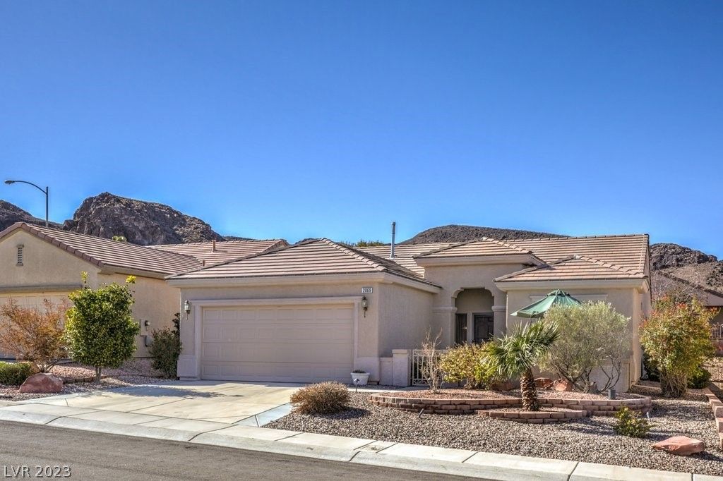 2069 Desert Woods Dr, Henderson, NV 89012 | Trulia