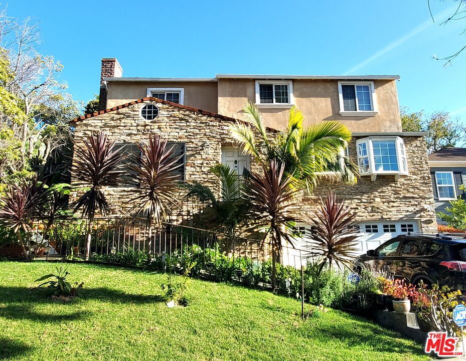 10436 Cheviot Dr, Los Angeles, CA 90064 - See Est. Value, Schools & More