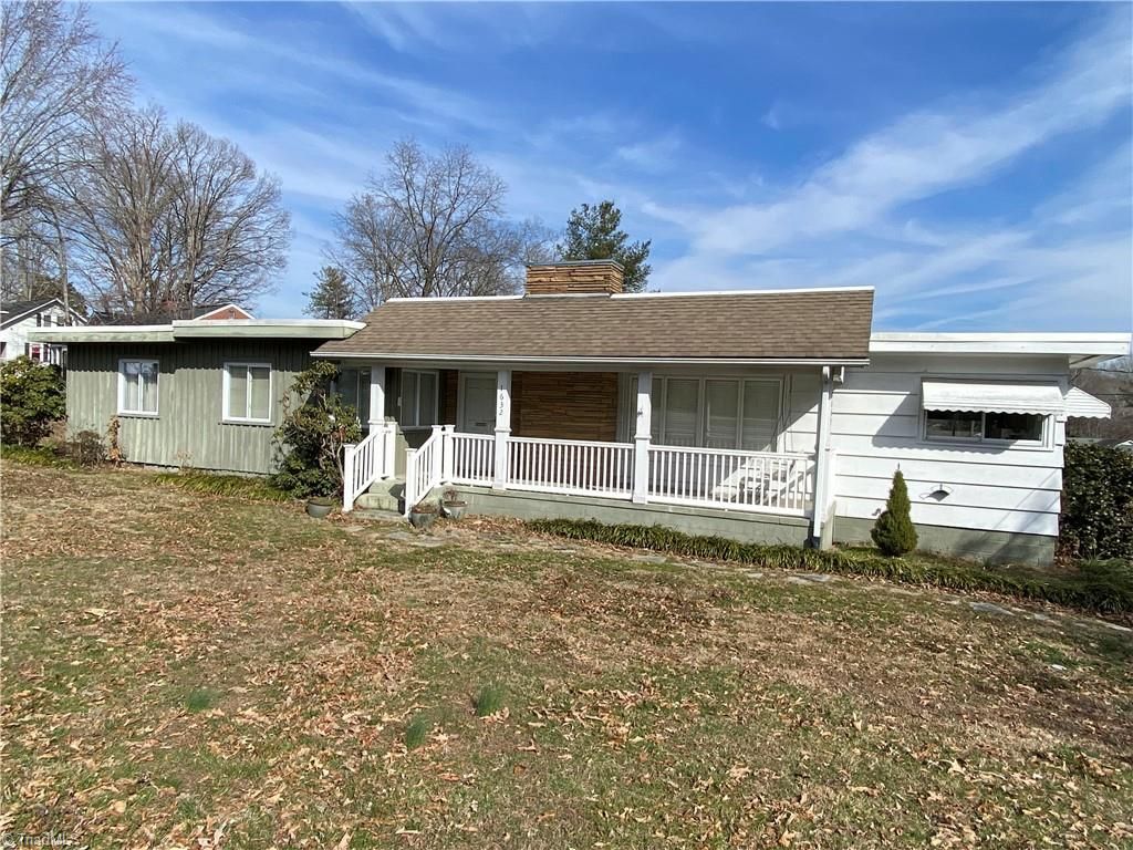 1632 N Main St, Mount Airy, NC 27030 - See Est. Value, Schools & More