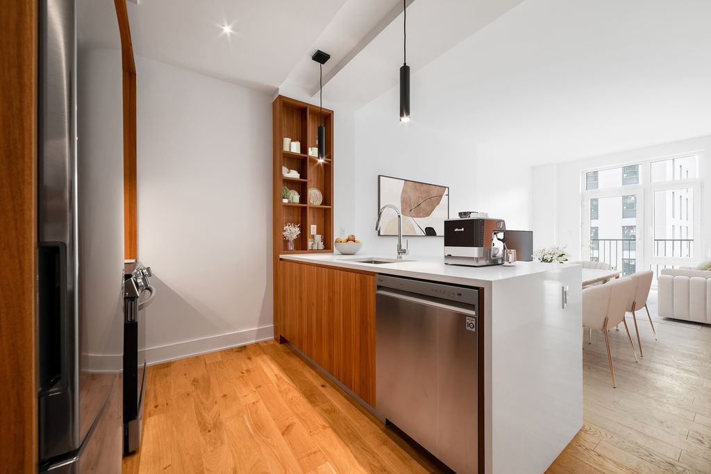 2641 3rd St #647, Astoria, NY 11102 | Trulia