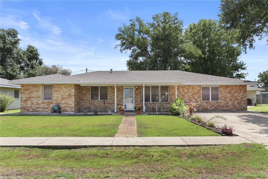 229 Church St, Raceland, LA 70394 - See Est. Value, Schools & More