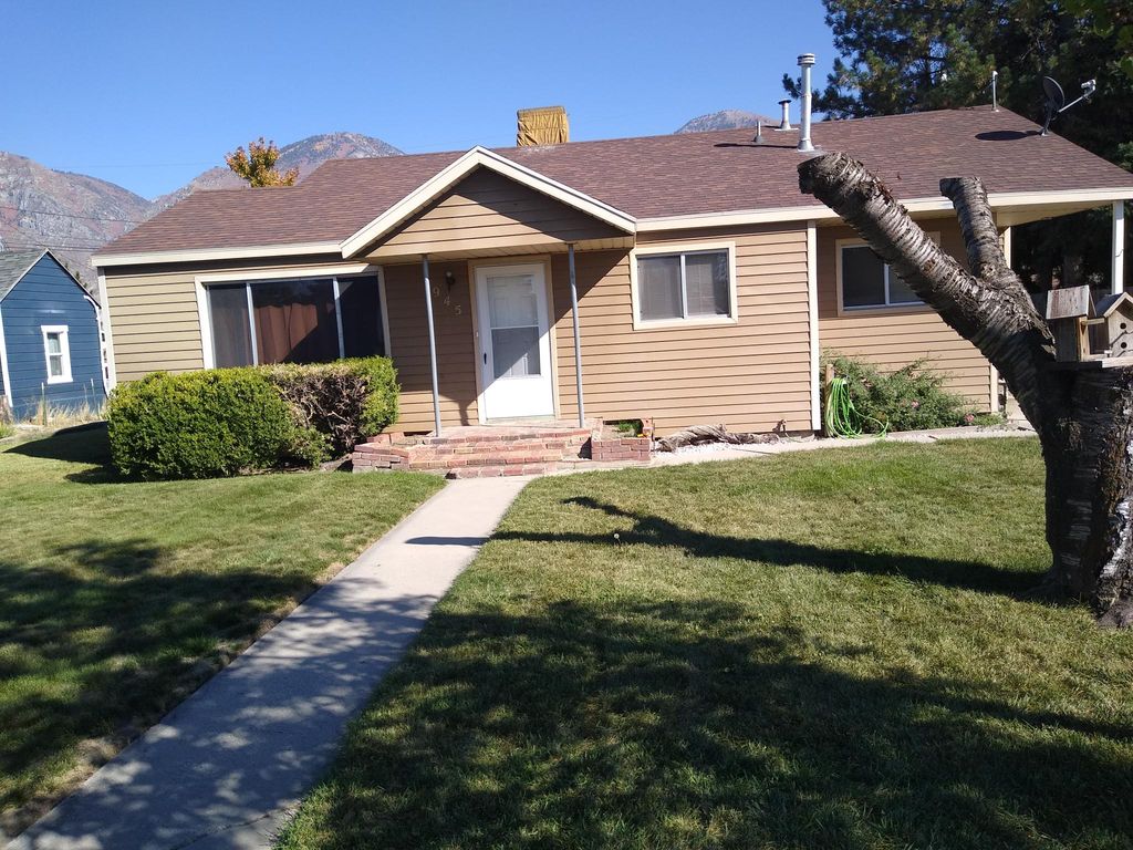 945 S 500 W, Provo, UT 84601 - See Est. Value, Schools & More