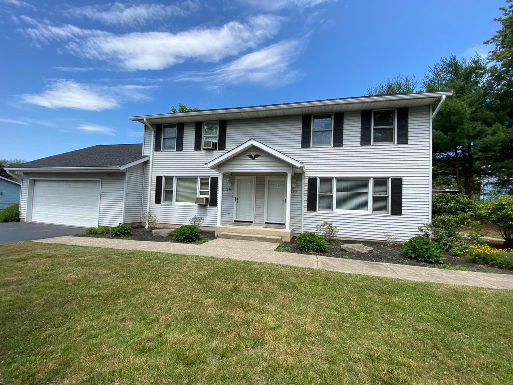 298 Upper Demunds Rd, Dallas, PA 18612 - See Est. Value, Schools & More