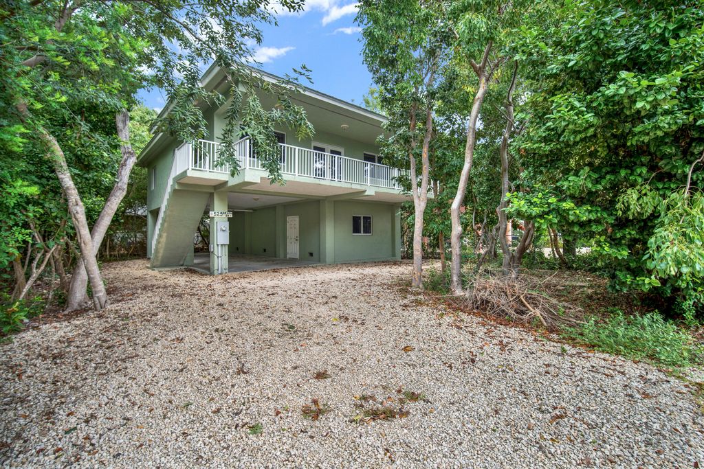 529 Beach Rd, Tavernier, FL 33070 | MLS# 608629 | Trulia