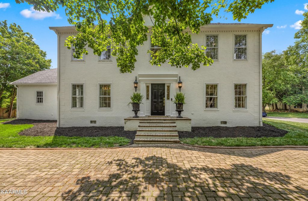 400 Boxwood Sq #20, Knoxville, TN 37919 - See Est. Value, Schools & More