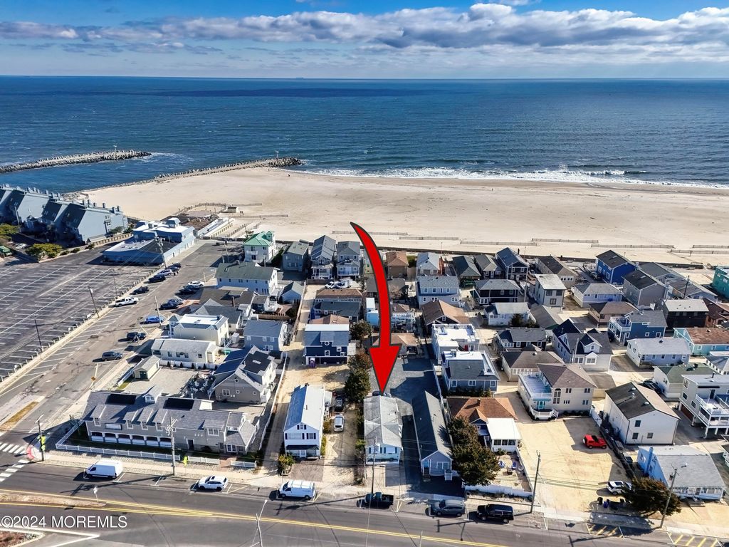 112 Ocean Avenue, Point Pleasant Beach, NJ 08742 - See Est. Value ...