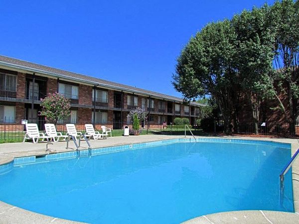 17400 Fort St #504-13, Riverview, MI 48193 - See Est. Value, Schools & More