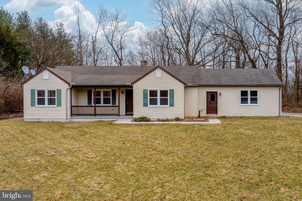 4599 Bentz Rd, Spring Grove, PA 17362 - See Est. Value, Schools & More