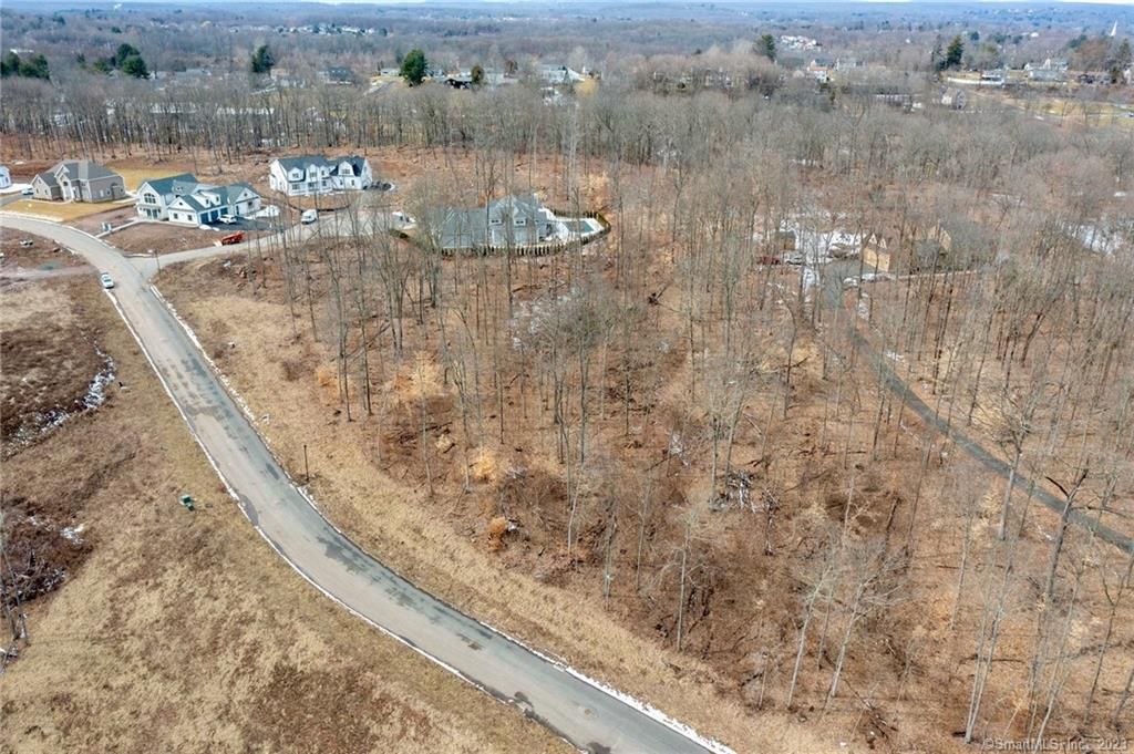 1 Brittanys Path, East Berlin, CT 06023 | Trulia