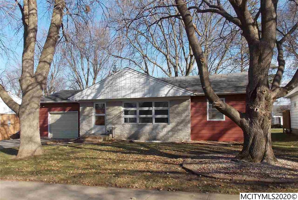 629 S Louisiana Ave, Mason City, IA 50401 | Trulia