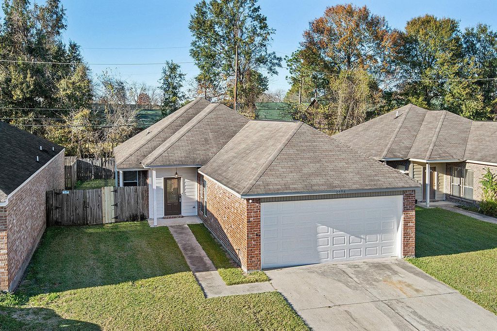 2434 Stonebridge Dr, Baton Rouge, LA 70810 - See Est. Value, Schools & More