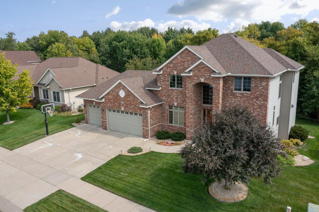 9790 Troy Ln N, Maple Grove, MN 55311 - See Est. Value, Schools & More