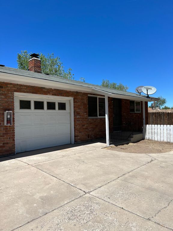 977 Berrum Ln, Reno, NV 89509 - See Est. Value, Schools & More