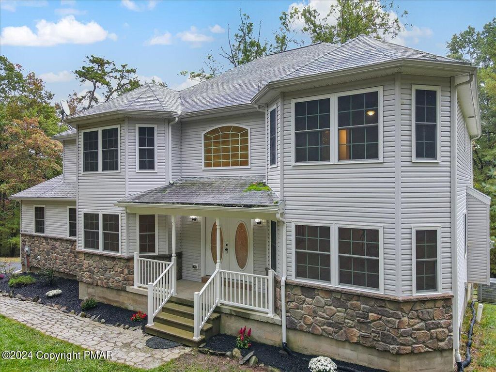45 Coach Rd, Stroudsburg, PA 18360 | MLS# PM-119094 | Trulia