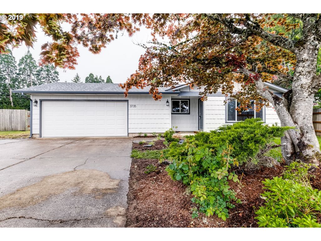 3735 S E St, Springfield, OR 97478 - See Est. Value, Schools & More