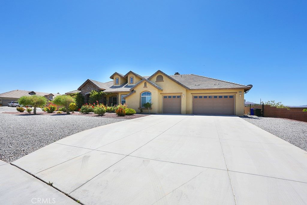 20273 Pippin Ct, Apple Valley, CA 92308 - See Est. Value, Schools & More