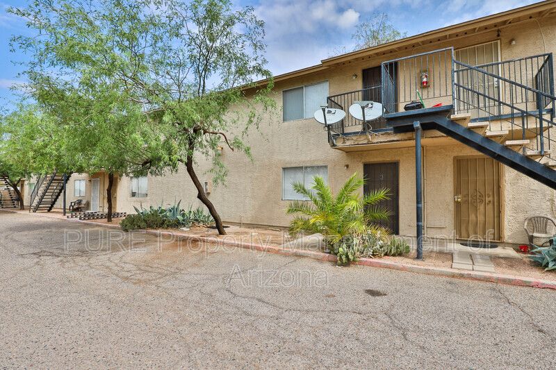 21632 N 23rd Ave #11, Phoenix, AZ 85027 - See Est. Value, Schools & More