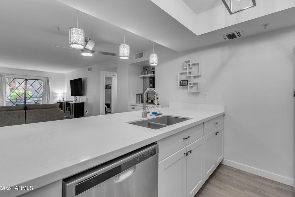 7777 Main St #161, Scottsdale, AZ 85251 - See Est. Value, Schools & More