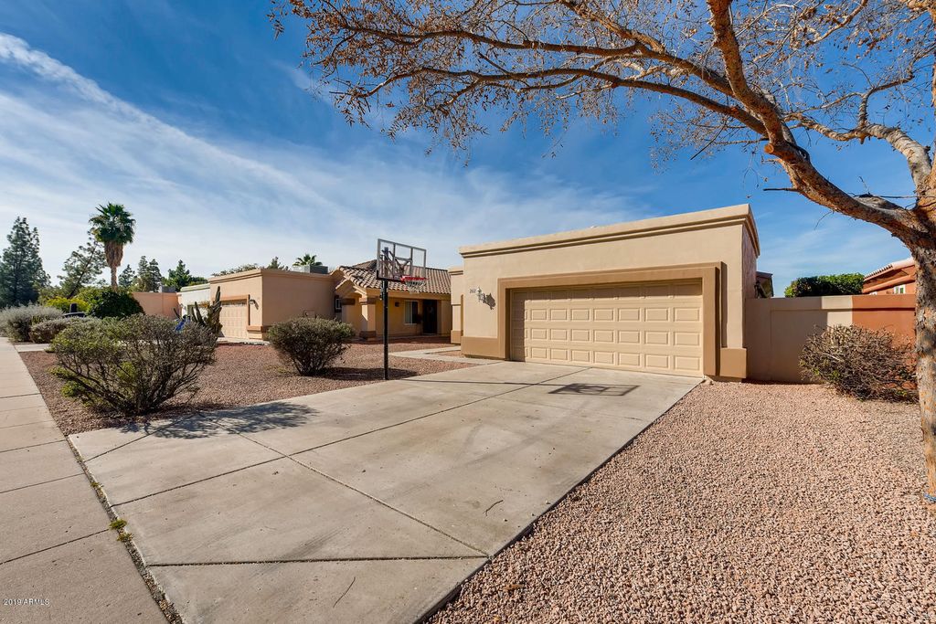 282 N Evergreen St, Chandler, AZ 85224 - See Est. Value, Schools & More